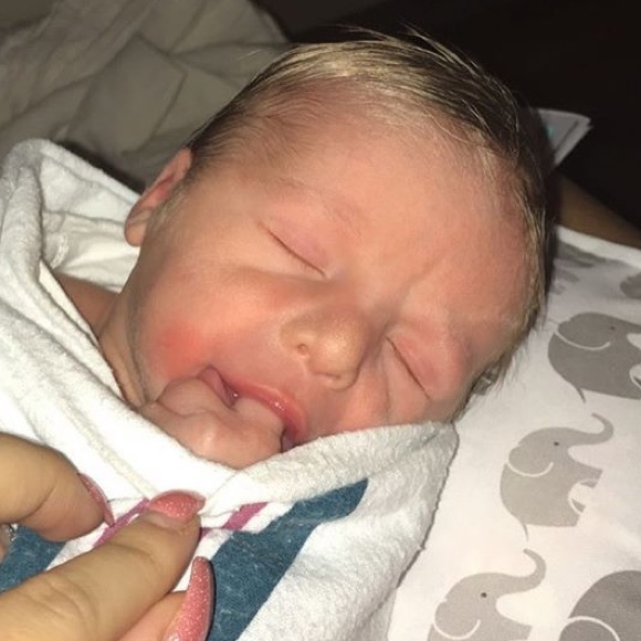 Makeup | Single Mom To Liam Noah | Poshmark